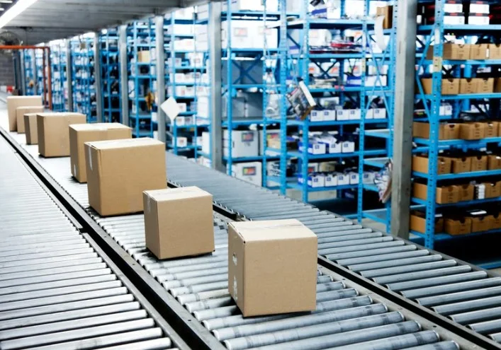 MDR in Healthcare: Revolutionizing Medical Logistics - Russell Conveyor